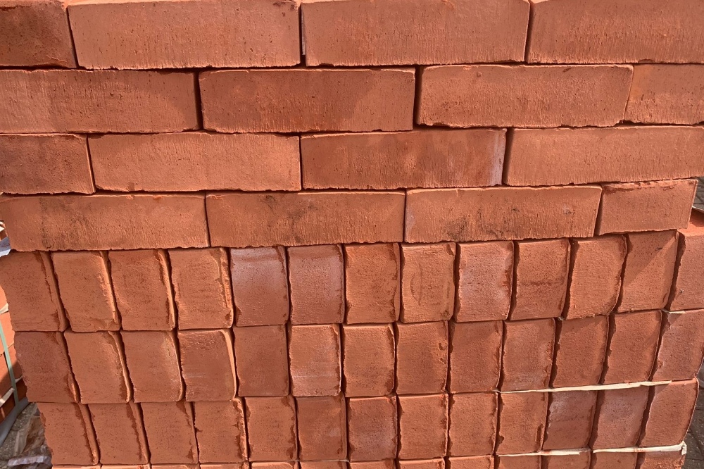 Less 2 Build It - Leading UK Brick Supplier